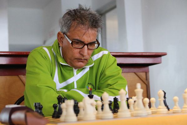 Experiencia contra ímpetu en semifinal nacional de ajedrez