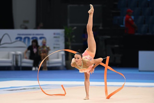 Cubanas a copas mundiales de gimnasia rítmica
